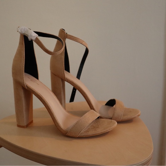 PrettyLittleThing | Shoes | Pretty Little Things Beige Heels Wide Fit ...